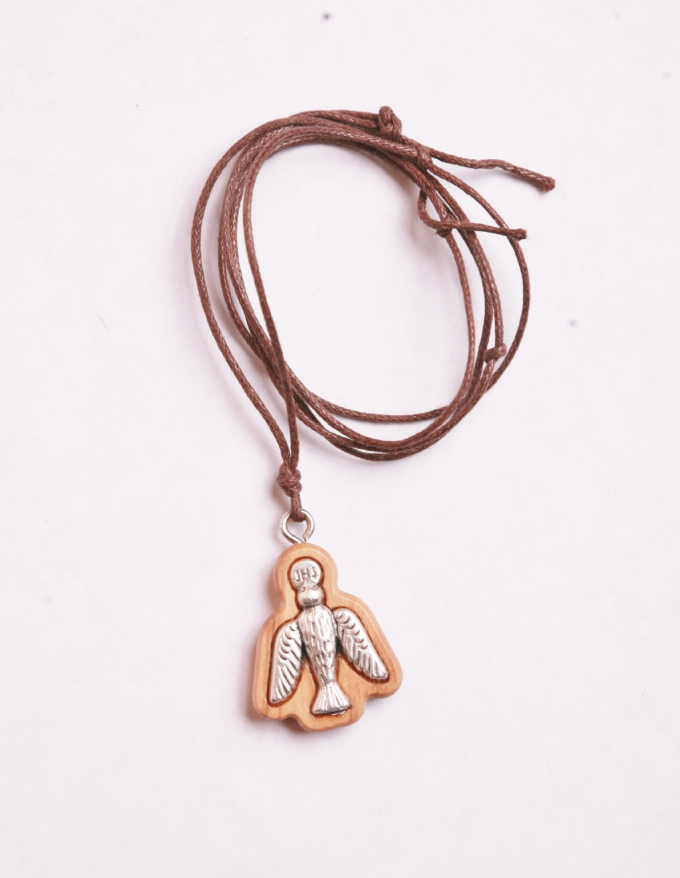 Línea con cordón cruces madera y metal